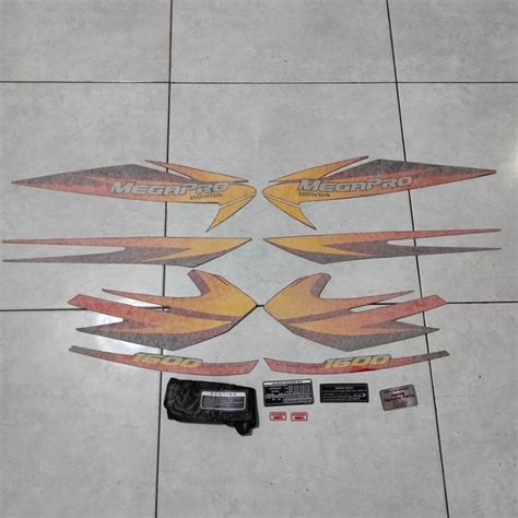 Jual Stiker Stripping Striping Decal Graphic Honda Megapro Mega Pro GL