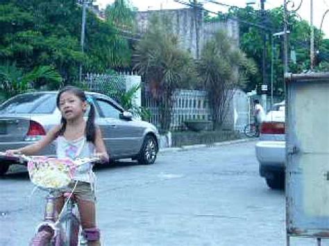 BIKING SA LABAS LANG NG HAUS WITH MJ VEY SAKA COUSINS YouTube