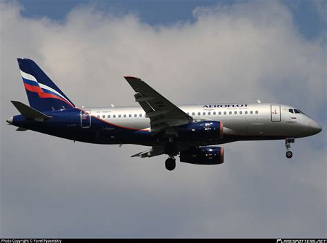 RA 89009 Aeroflot Russian Airlines Sukhoi Superjet 100 95B Photo By