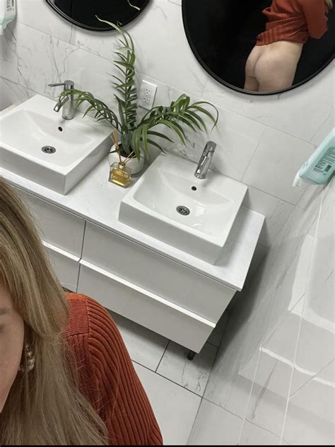 Bathroom Selfiebbc Only Hotwife Rcuckoldverified