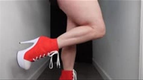 Stepmom Gives Pov A Joi To Her Muscular Calves In Red And White Ankle Boots Mp4 1080 Deannas