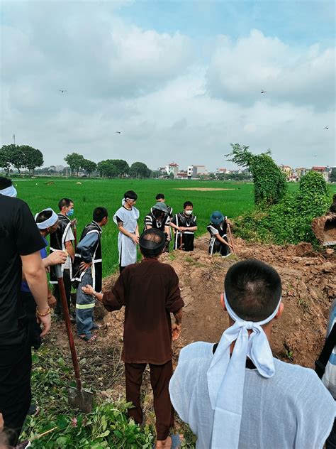 Tiktoker Phạm Tuấn làm rõ phát ngôn chúc tang lễ mẹ Khá Bảnh tố kẻ