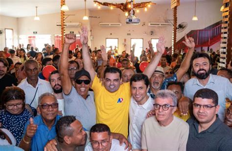 Álvaro Pires reúne multidão de líderes na Madre Deus Marco Aurélio D Eça