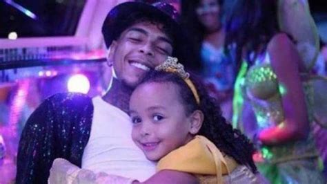 Ex de MC Kevin revela reação da filha após descobrir morte do cantor