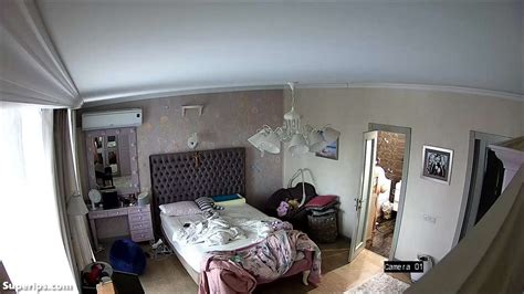 IPCAM French Teenage Sisters Change Clothes Together Superips