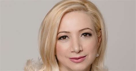 Me 5 vota pro Holta Zaçaj zgjidhet kryetare e Gjykatës Kushtetuese