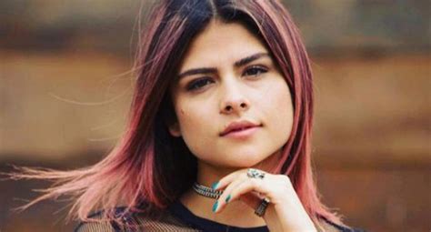 Stephania Duque la actriz de Sin senos sí hay paraíso que sueña con