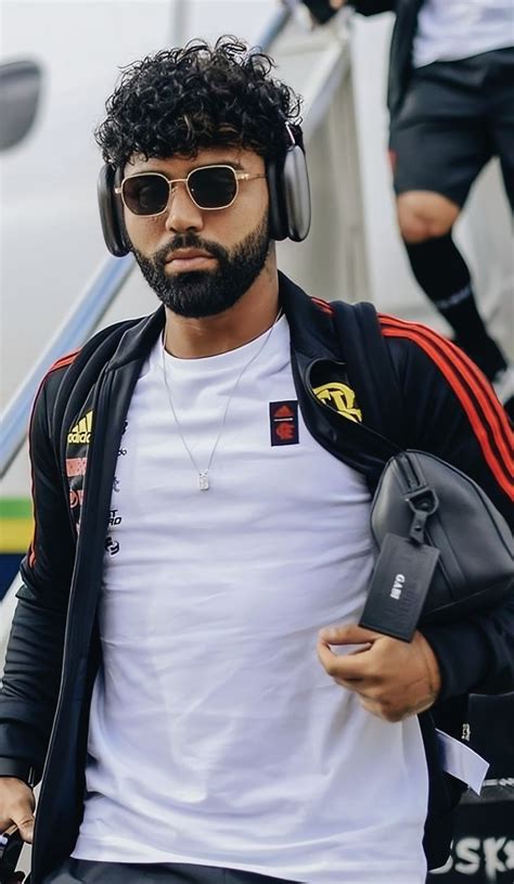 Pin de Analu em Gabriel Barbosa Flamengo e atlético Camiseta do