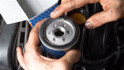 Comment faire la vidange et changer le filtre à huile Renault Clio 3 1