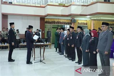 Pj Bupati HSU Lantik Tujuh Pejabat Eselon Dua ANTARA News Kalimantan