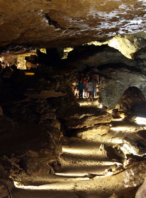Grottes De La Balme Lieu Touristique Pr S De Lyon Citizenkid