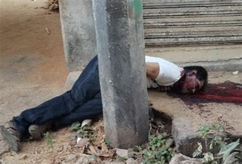 Localizan Hombre Degollado Frente Al Mercado De Acapulco El Faro De
