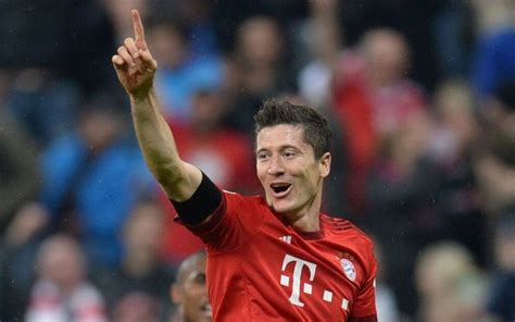 Mercato Robert Lewandowski Dit Oui Pour Rejoindre Le Bar A En T L