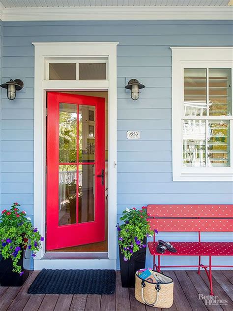 13 Coastal Front Doors To Make Your Beach House Stand Out