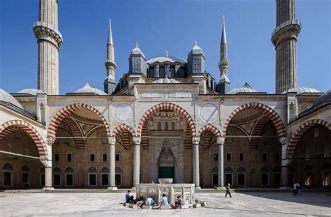 Selimiye Camii Nerede Selimiye Camisi Tarihi Zellikleri Hikayesi Ve