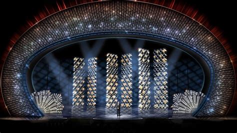 Derek Mclane S Art Deco Inspired Stage For The Oscars