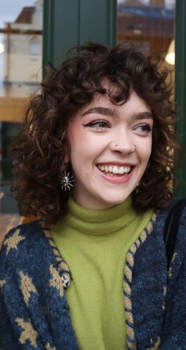 Low Maintenance Soft Curly Bob Haircuts Shag Bouncy Bob With Bangs