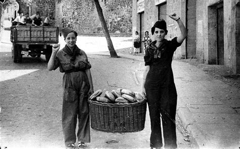 Mujeres en la Guerra Civil History Guerra Civil Española Fotos de