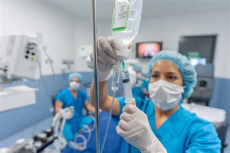 Versorgungsrelevante Berufe In Der Corona Krise Institut Der