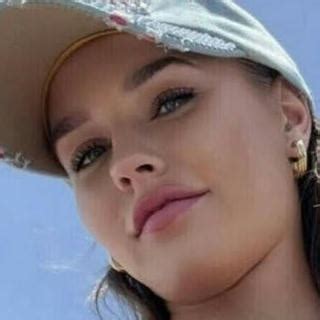 Laura Mueller LauraMueller Lauramuellerofficial Nude OnlyFans