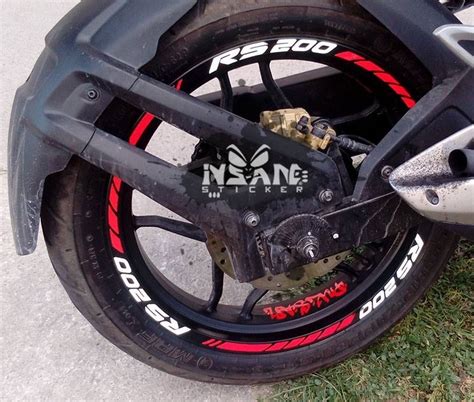 Stickers Para Rines De Motos Bajaj Reflejante Neon Meses Sin Intereses