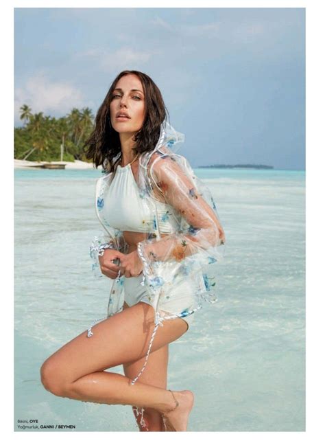Meryem Uzerli Hot Photo