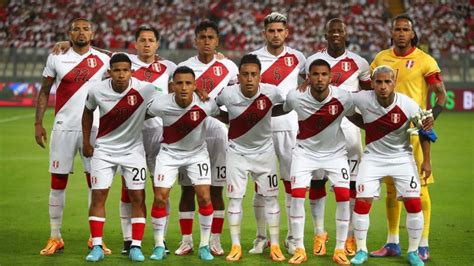 Tras su debut en la Copa América la selección de Perú se quedó sin dos
