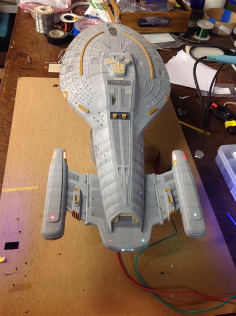 The Irate Modeler Revell U S S Voyager Build