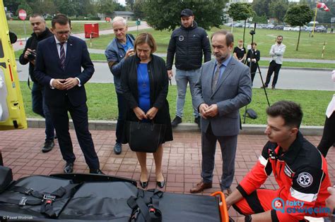 Nowa karetka dla oświęcimskiego szpitala FOTO