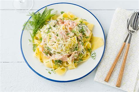 Pasta Met Gerookte Zalm Prei Dragon En Dille VTM Koken