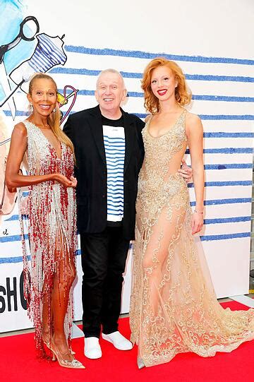 Jean Paul Gaultier Promi Auflauf Bei Fashion Freak Show