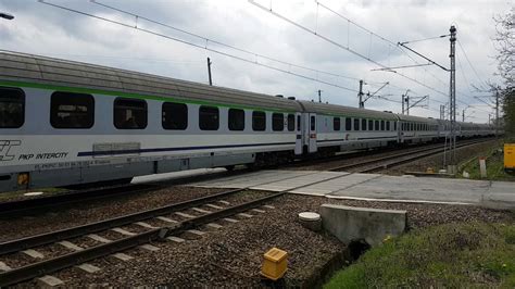 IC 3804 Malczewski YouTube