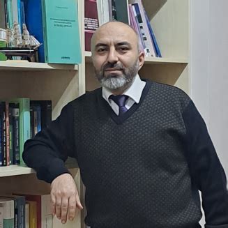 Dr Öğr Üyesi MEHMET AKİF ETGÜ AVESİS