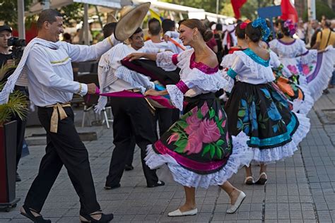 9 Danzas de la Región Insular de Colombia