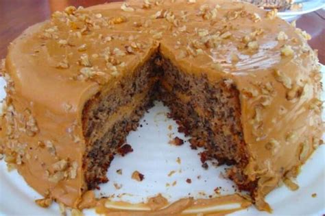Bolo de Nozes receita da Vovó fica fofinho e gostoso corre aprender