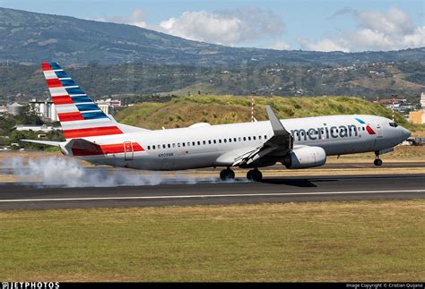 N909NN Boeing 737 823 American Airlines Cristian Quijano JetPhotos