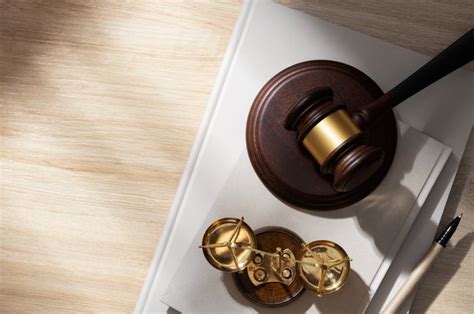 Jenis Dan Contoh Perwujudan Hak Dan Kewajiban Warga Negara Indonesia