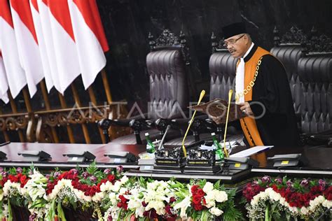 PELANTIKAN ANGGOTA DPR PERIODE 2019 2024 ANTARA Foto