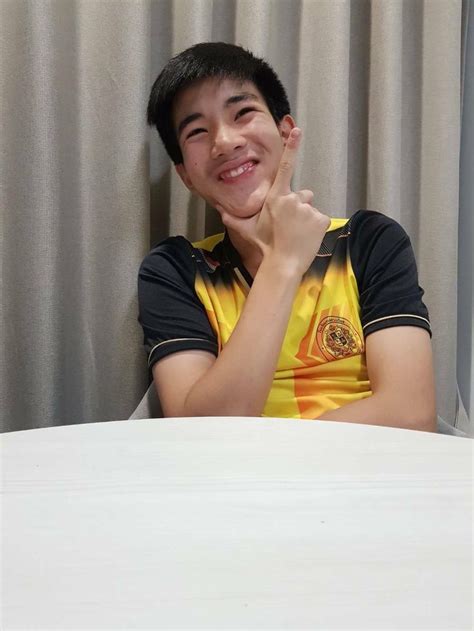 Ghim của Hunnie trên GeminiFourth trong 2022
