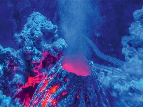 Un volcan sous marin menace la Méditerranée La Saison Bleue