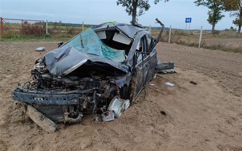 Tragiczny wypadek w regionie Nie żyje kierowca forda wideo zdjęcia
