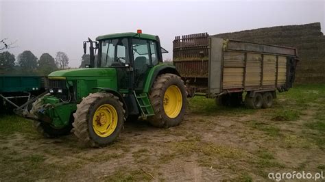 Fotografia Ciagnik John Deere Przyczepa Id 529836 Galeria Rolnicza