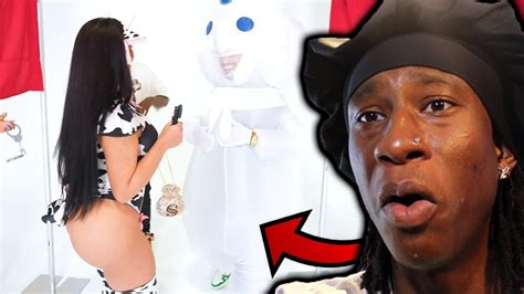 Finding Your Match Based On Halloween Costumes YouTube