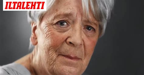 Vanhemmat naiset antoivat arvokkaan neuvon nuoremmille Anna mennä ja