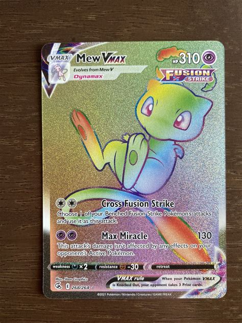 Mavin Mew VMAX Rainbow Secret Rare Fusion Strike Pokémon Card