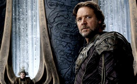 Russell Crowe As Jor El Man Of Steel Greatest Props In Movie History