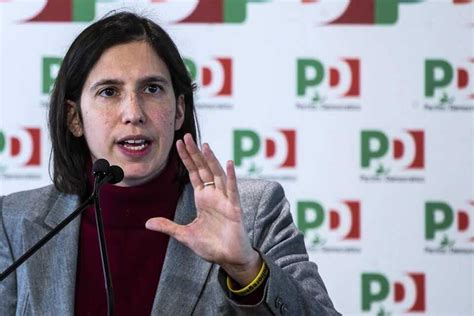 Elly Schlein Sbarca A Fiumicino Per Ezio Di Genesio Pagliuca Terzo