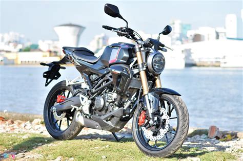 Một số mẫu naked bike 150 cc vừa túi tiền tại Việt Nam