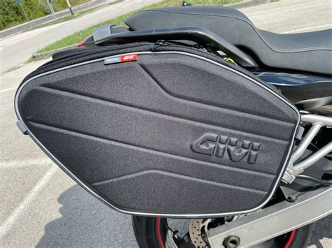 Yamaha FZ6N Fazer 600 Naked S Putnim Koferima 2006 God