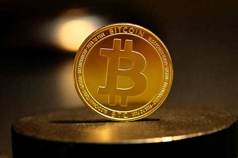 Bitcoin cai cautela no ambiente macro antes de inflação dos EUA